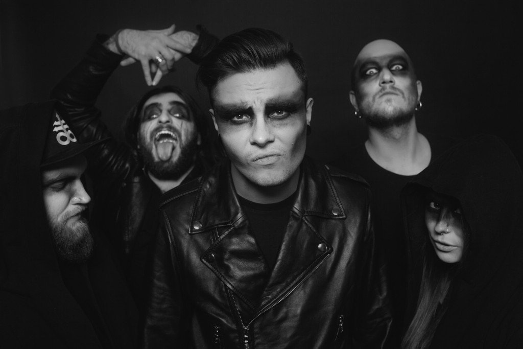 Премьера дебютного альбома Morokh на Disgusting Men