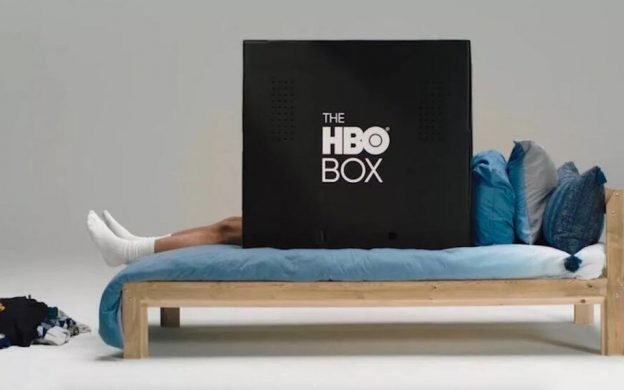 HBO выпустила картонную коробку, в которой можно смотреть сериалы (и ...