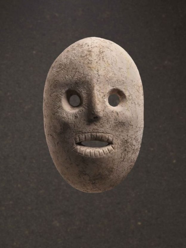 Им 9000 лет, и они чертовски жуткие! Как выглядят самые древние маски в ...