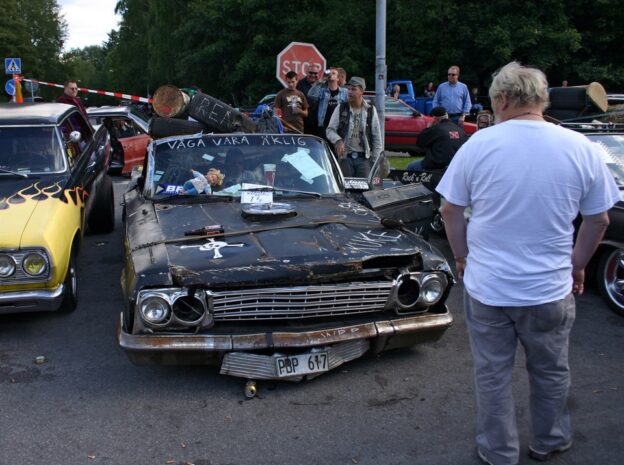 Raggare — шведская эстетика раздолбанных тачек, рок-н-ролла, пива и кутежа